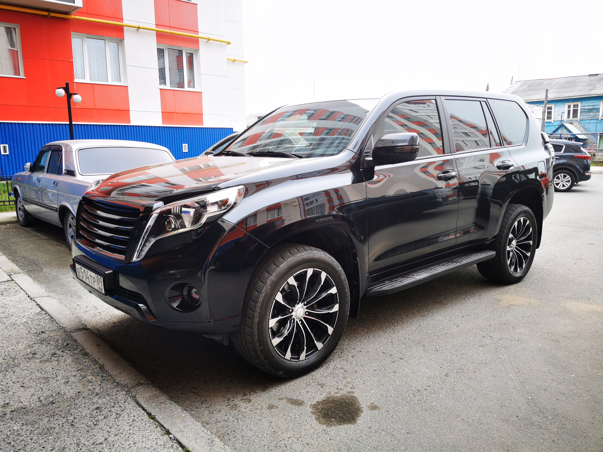 окантовка подножек (порогов) — Toyota Land Cruiser Prado 150-series, 3 ...