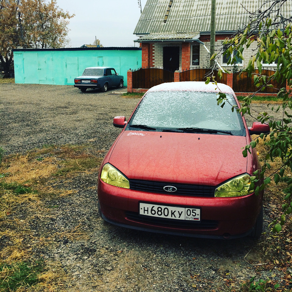 Сплитеры на переднем бампере — Lada Калина универсал, 1,6 л, 2011 года ...