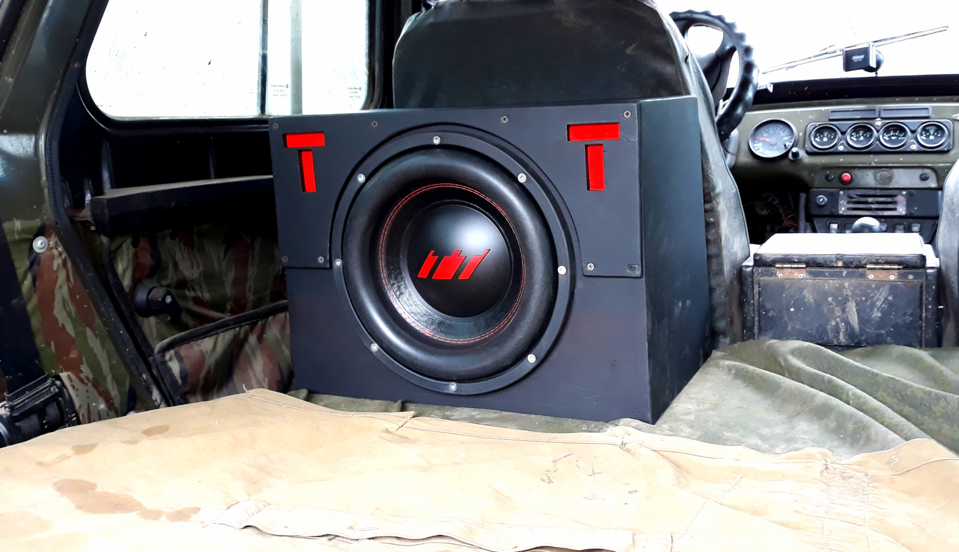 Новый саб Урал ТТ12 — Lada Калина универсал, 1,6 л, 2013 года ...