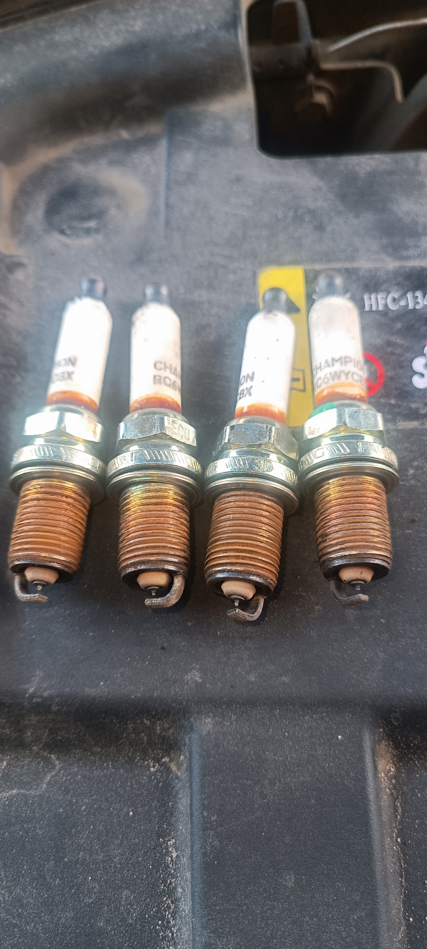 Иридиевые свечи зажигания Haval M6 Jolion, H2, H6 стоят с завода TORCH ...