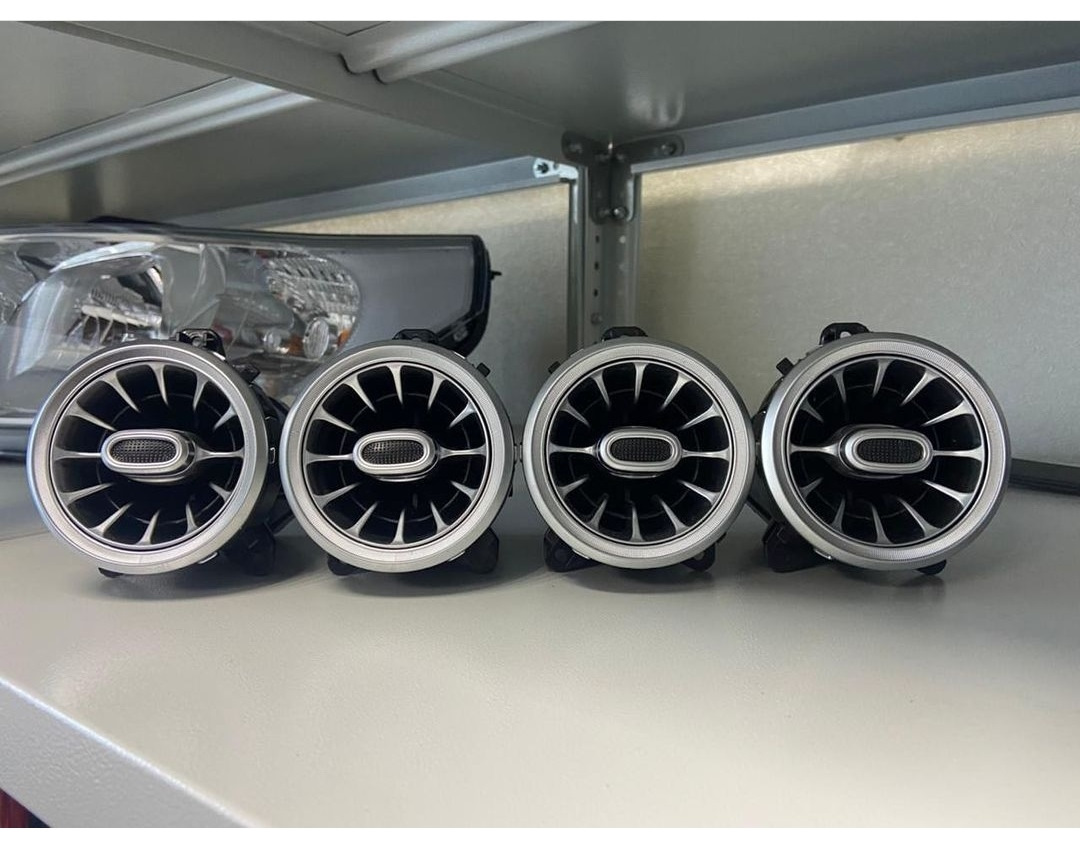 Дефлекторы в стиле AMG — Lada Largus Cross, 1,6 л, 2018 года ...