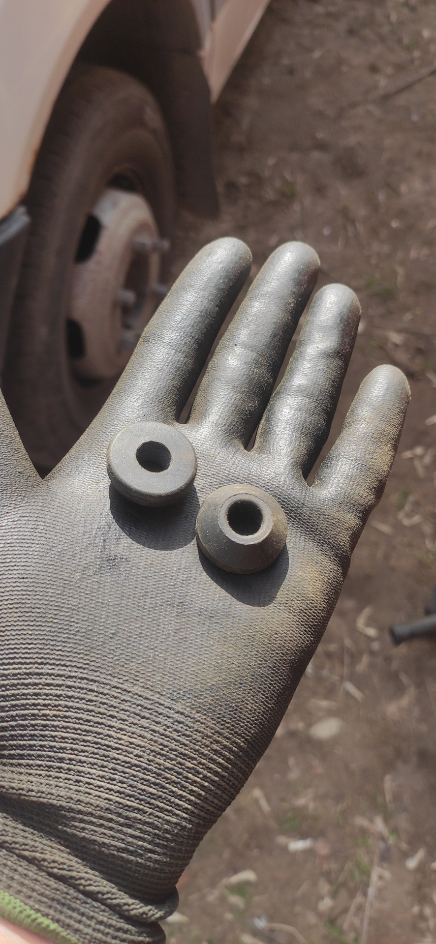 Help. Уплотнитель болтов клапанной крышки — Volkswagen Crafter (1G), 2 ...