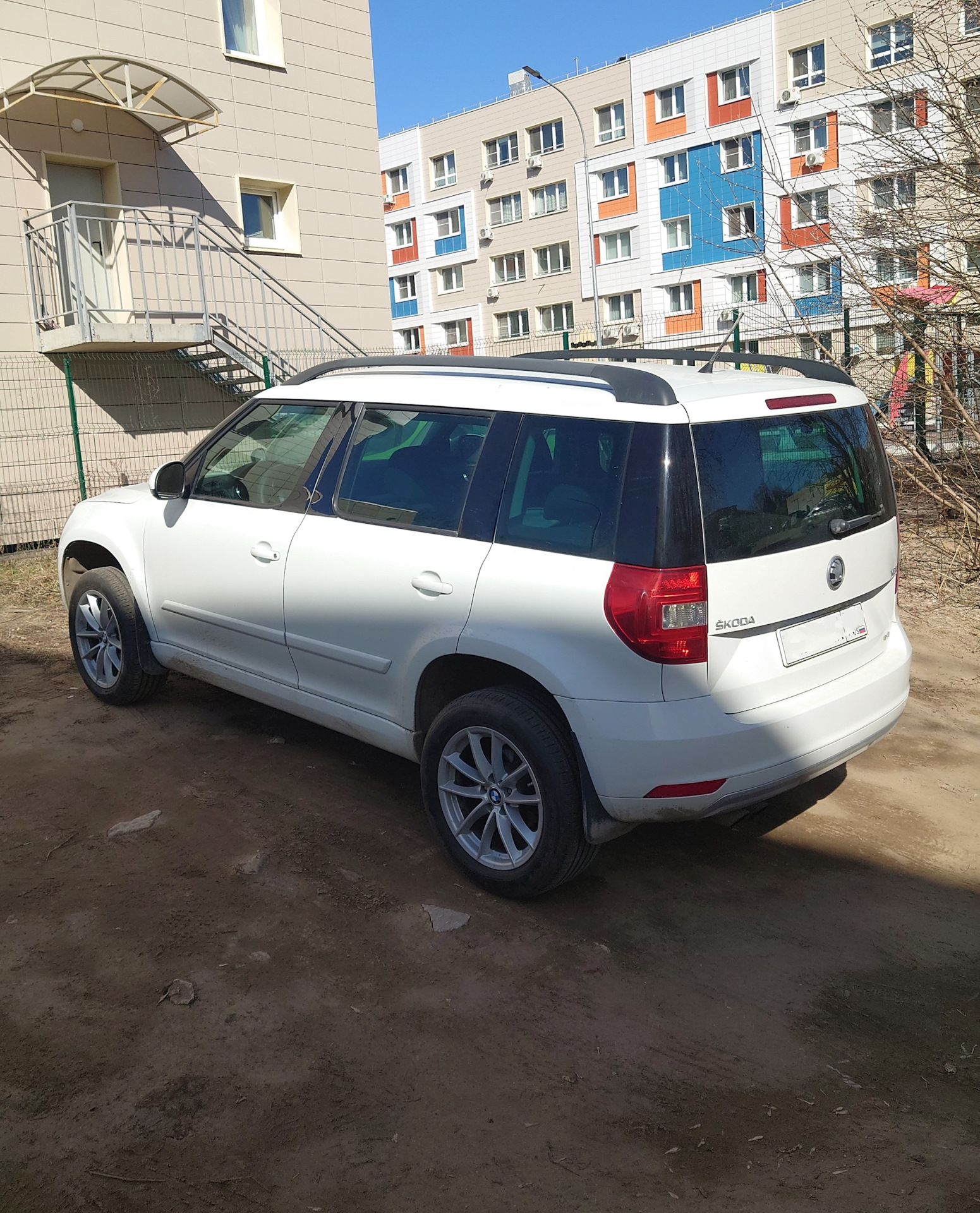 Смена резины + диски BMW g30 — Skoda Yeti, 1,8 л, 2015 года | колёсные ...