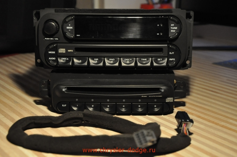 Помогите подружить магнитолу RB3 с DVD чейнджером — Dodge Caravan IV, 2 ...