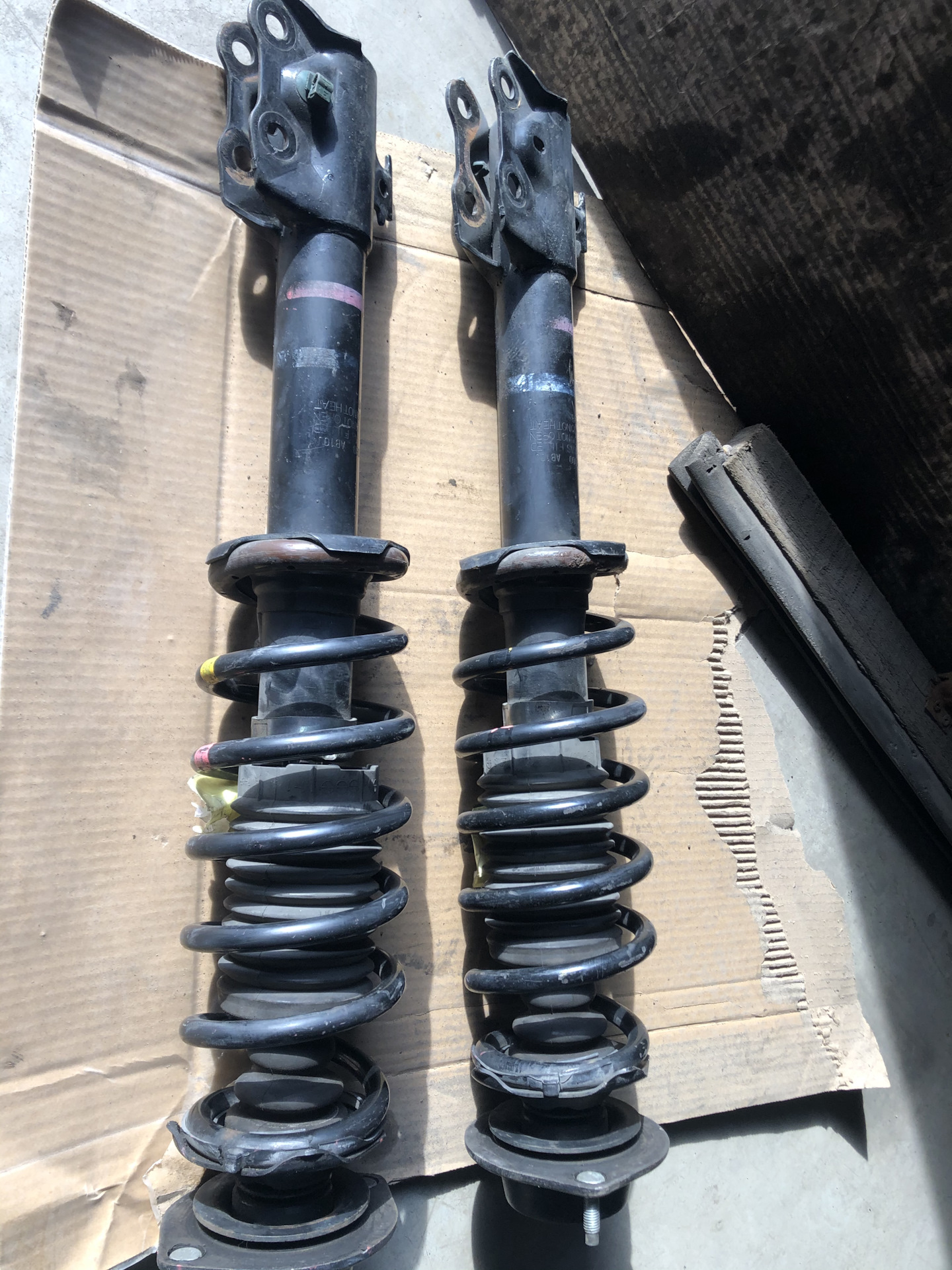 Вопрос? — Toyota bB (2G), 1,5 л, 2010 года | запчасти | DRIVE2