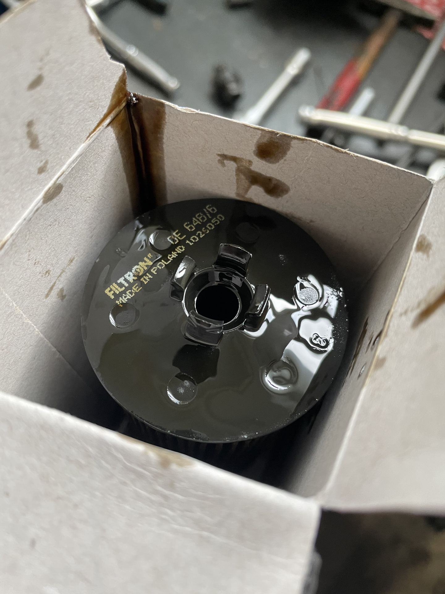 Фильтр масляный — Buick Encore, 1,4 л, 2017 года | расходники | DRIVE2