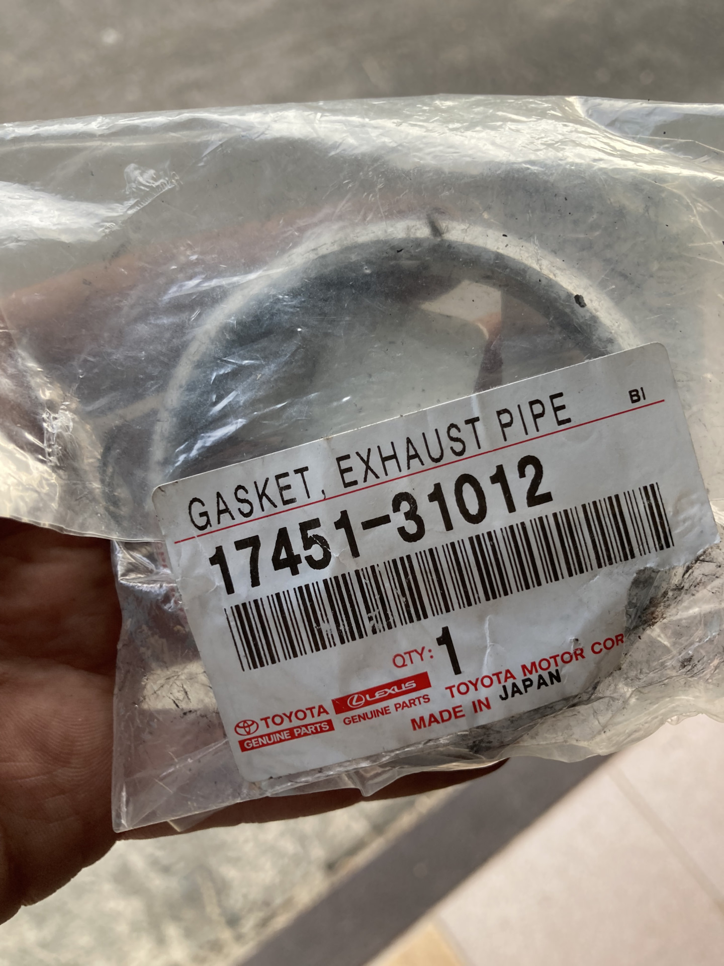 Заменил прокладку глушителя — Toyota RAV4 (III), 2 л, 2011 года | визит ...