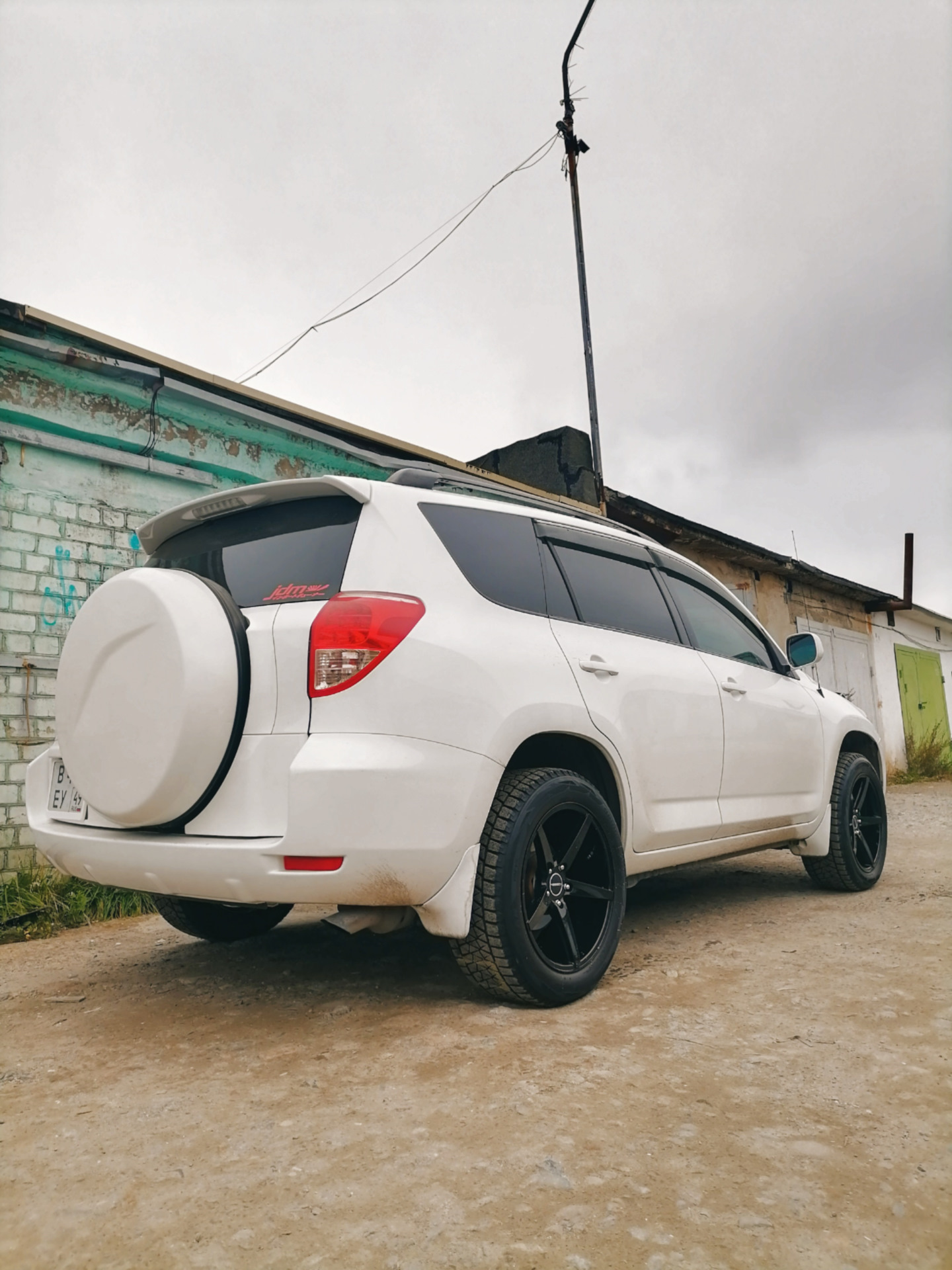 Прикупил диски r18 — Toyota RAV4 (III), 2 л, 2010 года | колёсные диски | DRIVE2