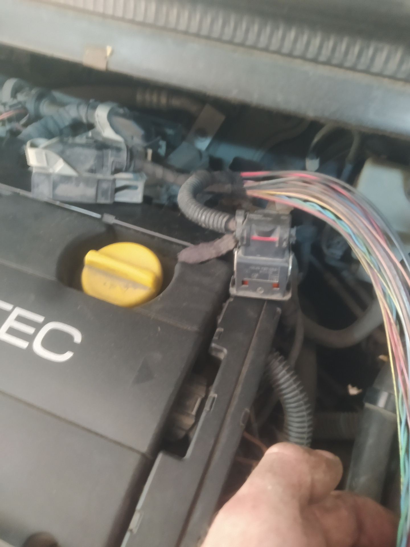 Ошибка P0481 (06) — Opel Zafira B, 1,8 л, 2008 года | поломка | DRIVE2