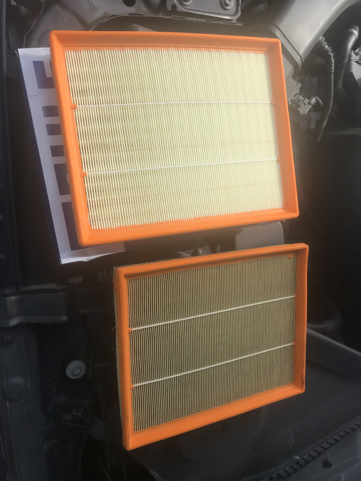 -21- Замена воздушного фильтра — BMW 3 series (F30), 2 л, 2016 года ...