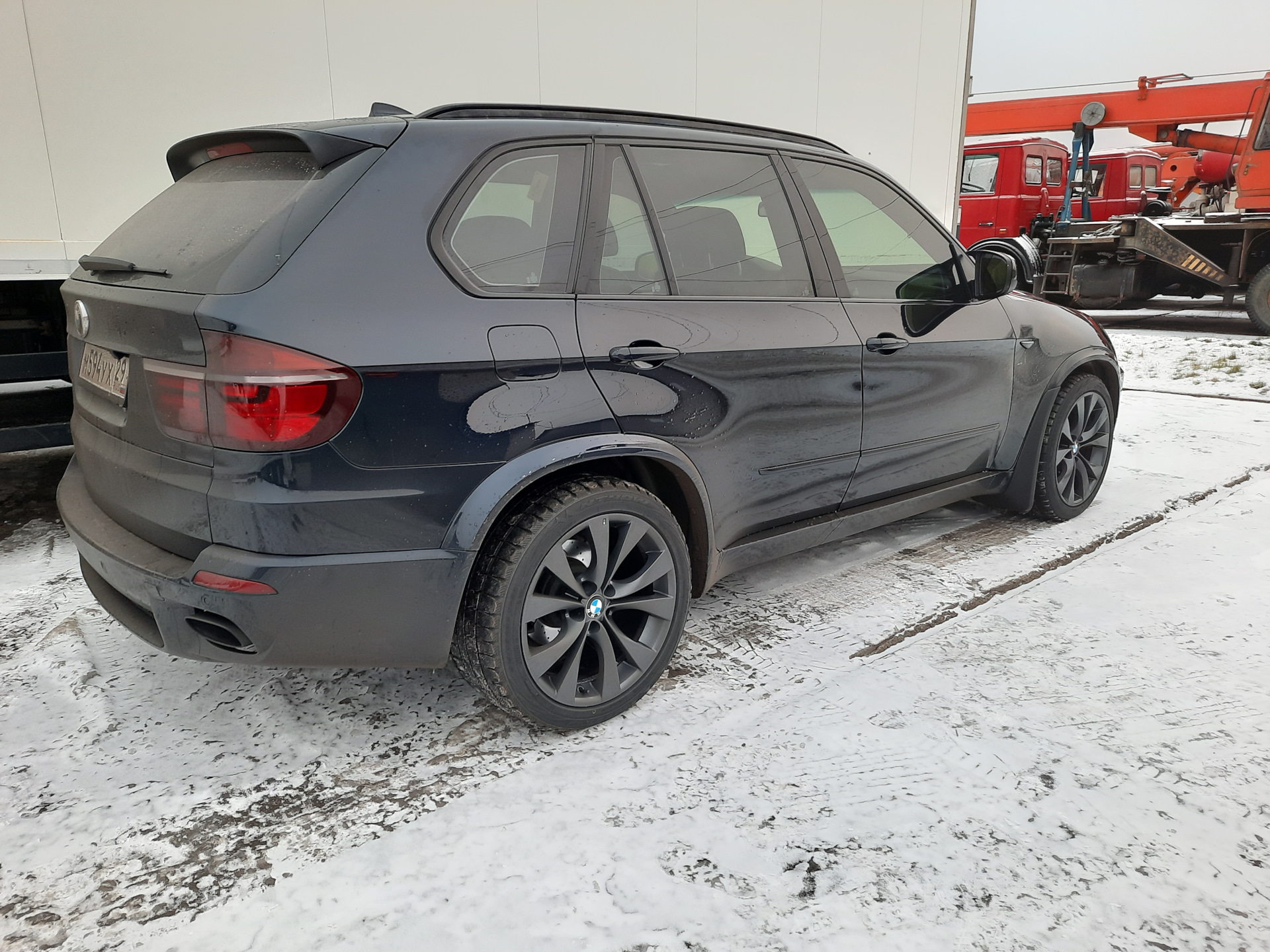 Оригинальные М брызговики на бмв х5 е70 — BMW X5 (E70), 3 л, 2008 года ...