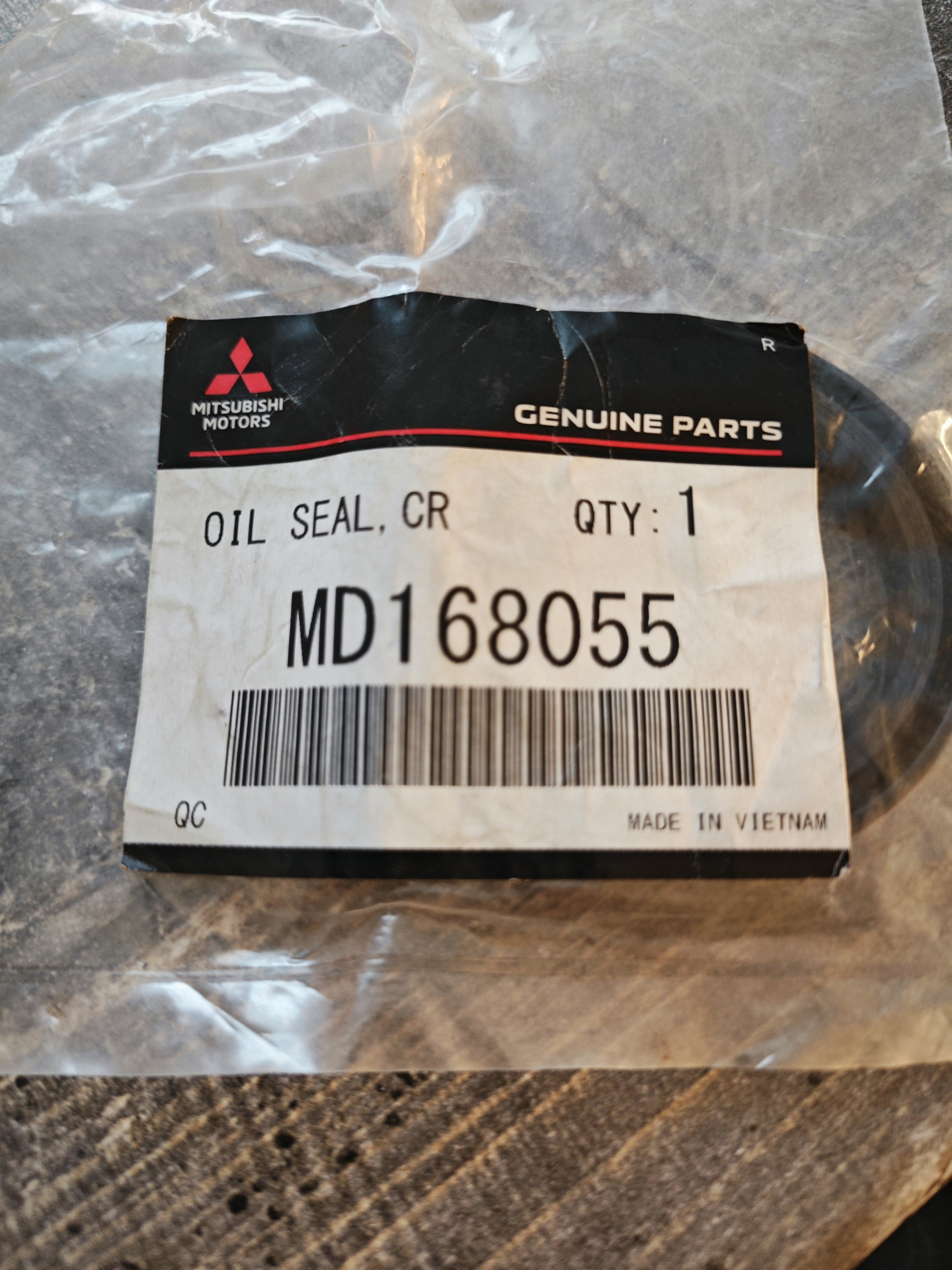 Сальник коленвала — Mitsubishi Pajero (4G), 3 л, 2013 года | визит на ...