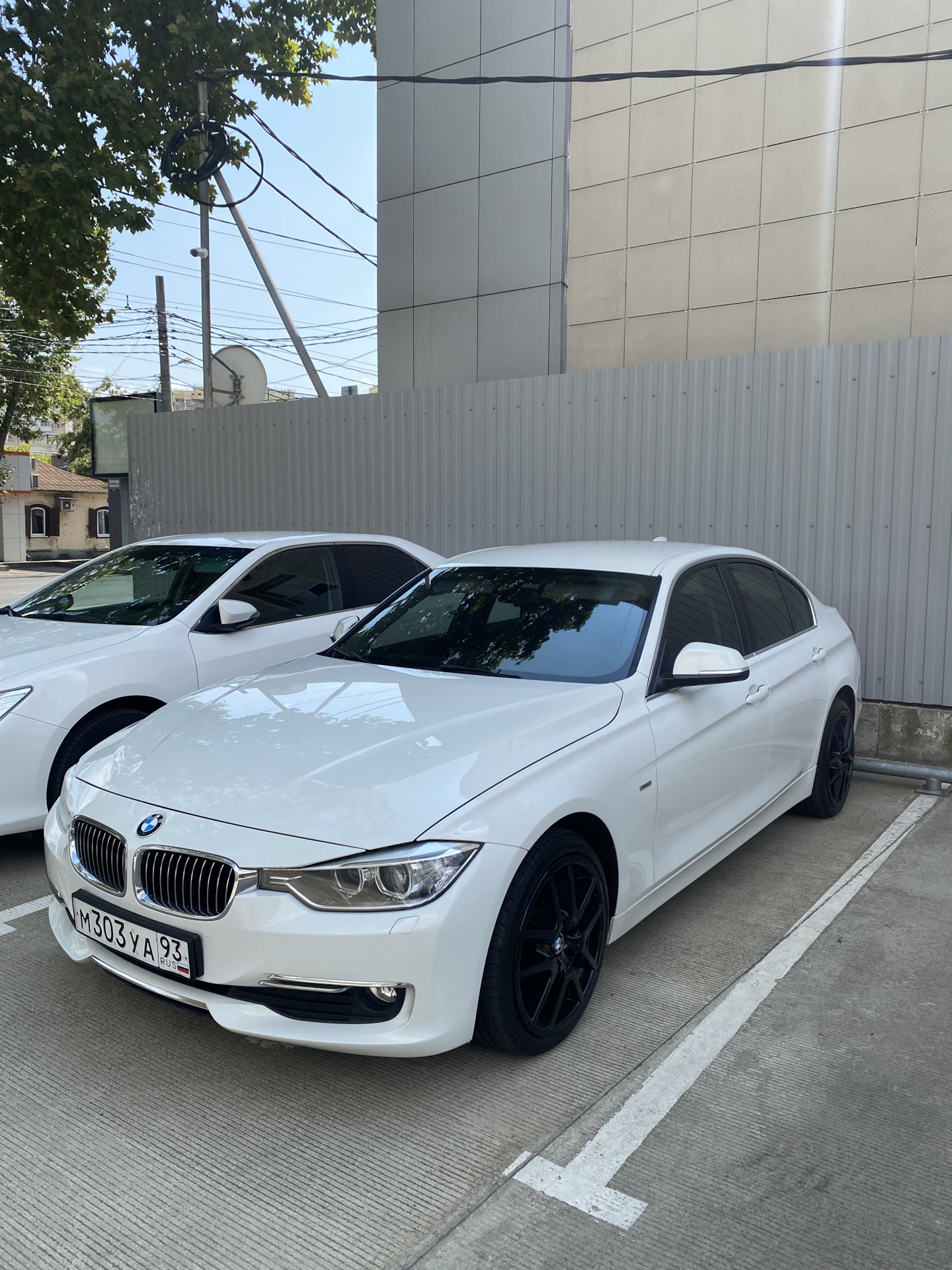 Тонировка 35% — BMW 3 series (F30), 2 л, 2017 года | стайлинг | DRIVE2