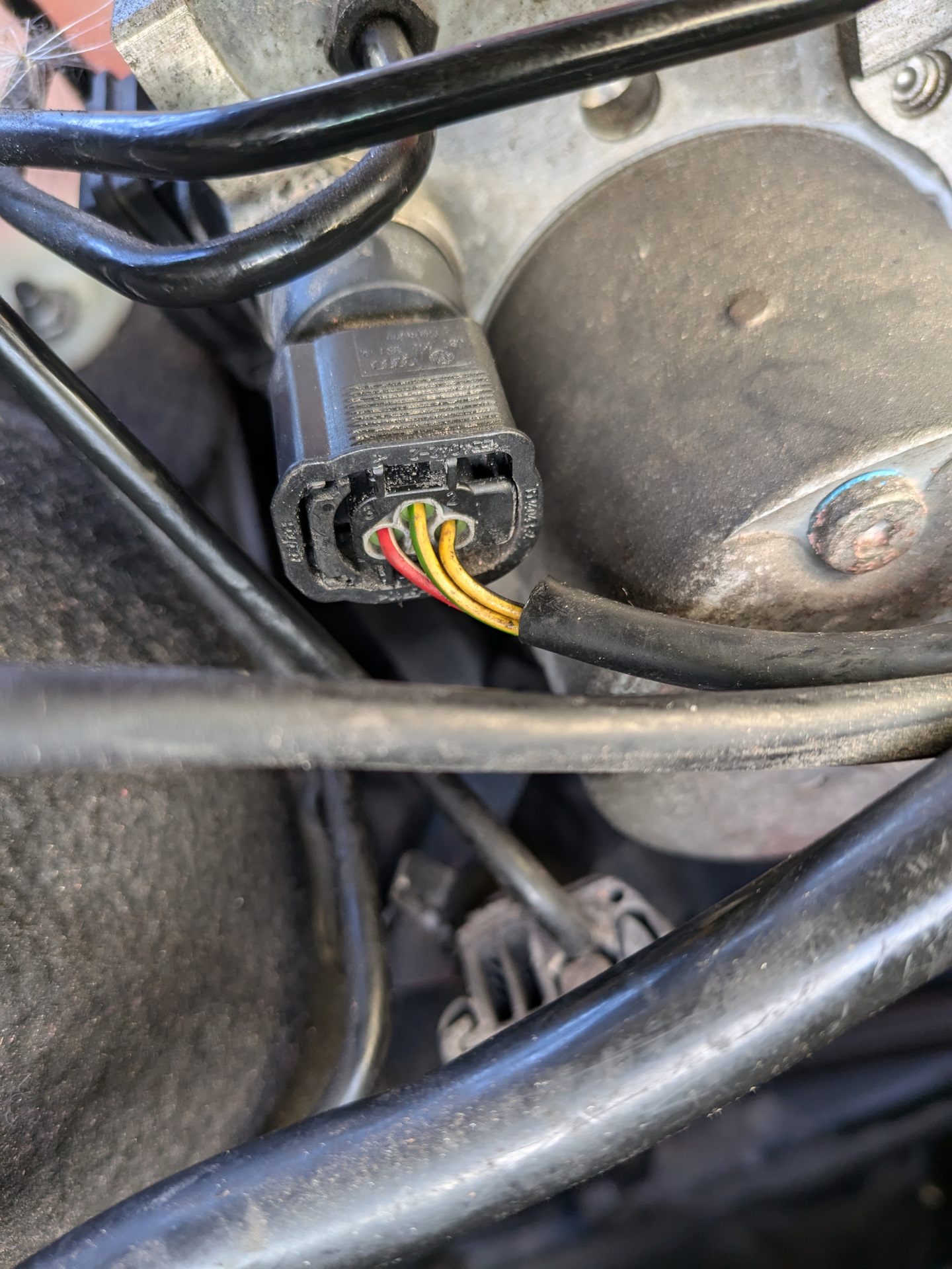 Ремонт блока ABS(ошибка 01435 по датчику давления G201) — Audi A4 (B6 ...