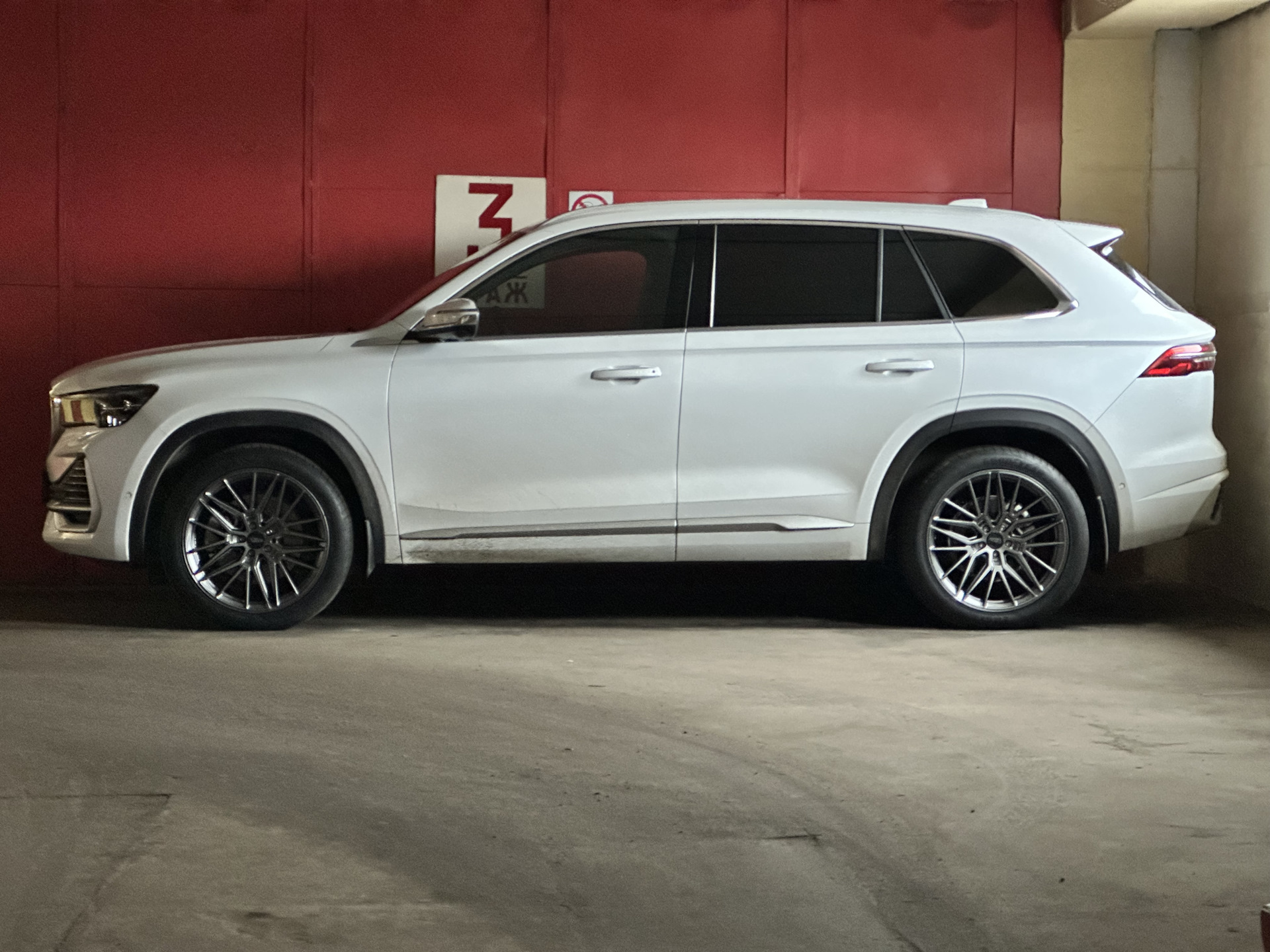 Диски FF10 HRE R20 на лето — Geely Monjaro, 2 л, 2024 года | колёсные ...