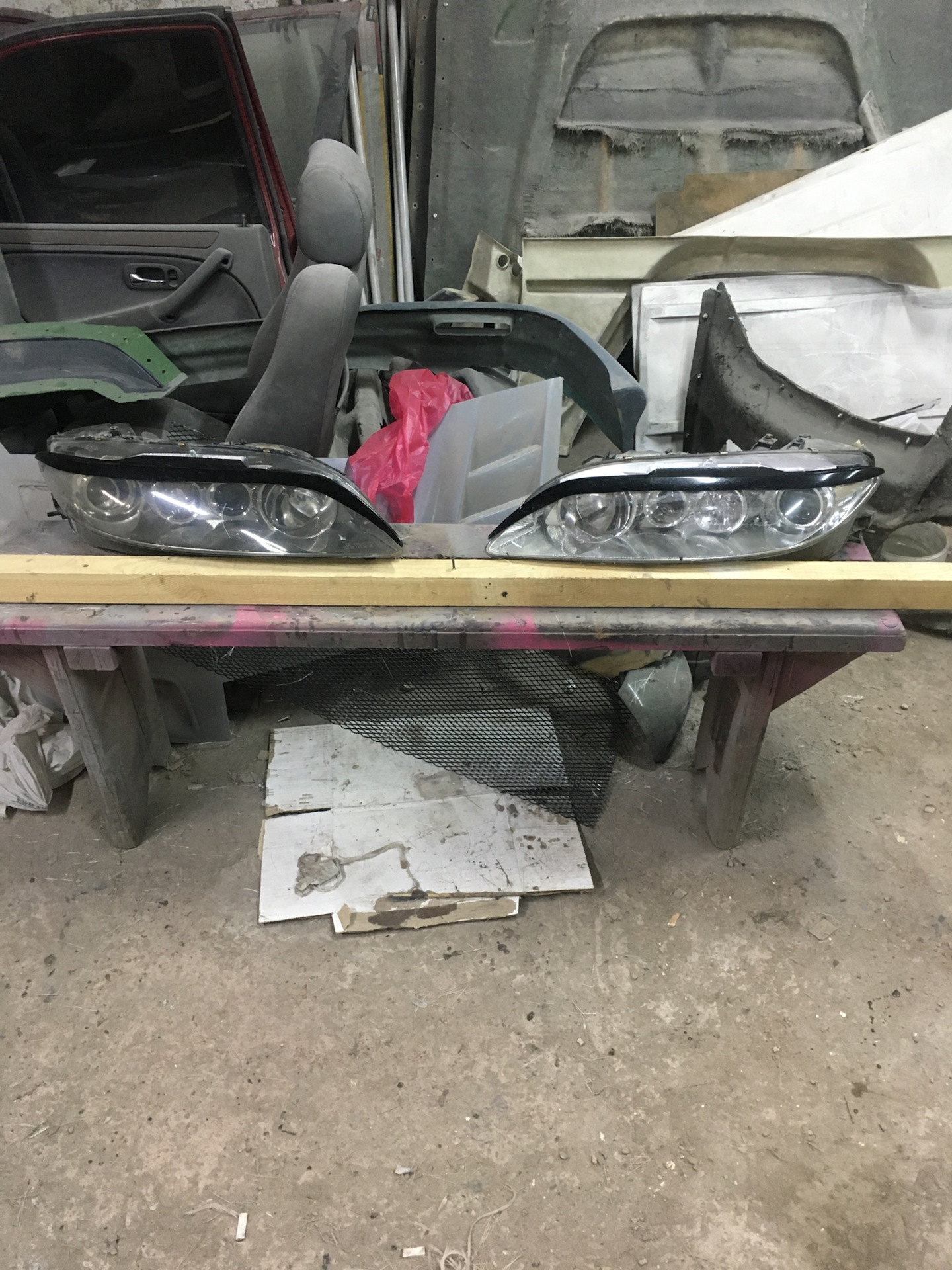 Ищу фары/стекла. — Mazda 6 (1G) GG, 2,3 л, 2004 года | запчасти | DRIVE2