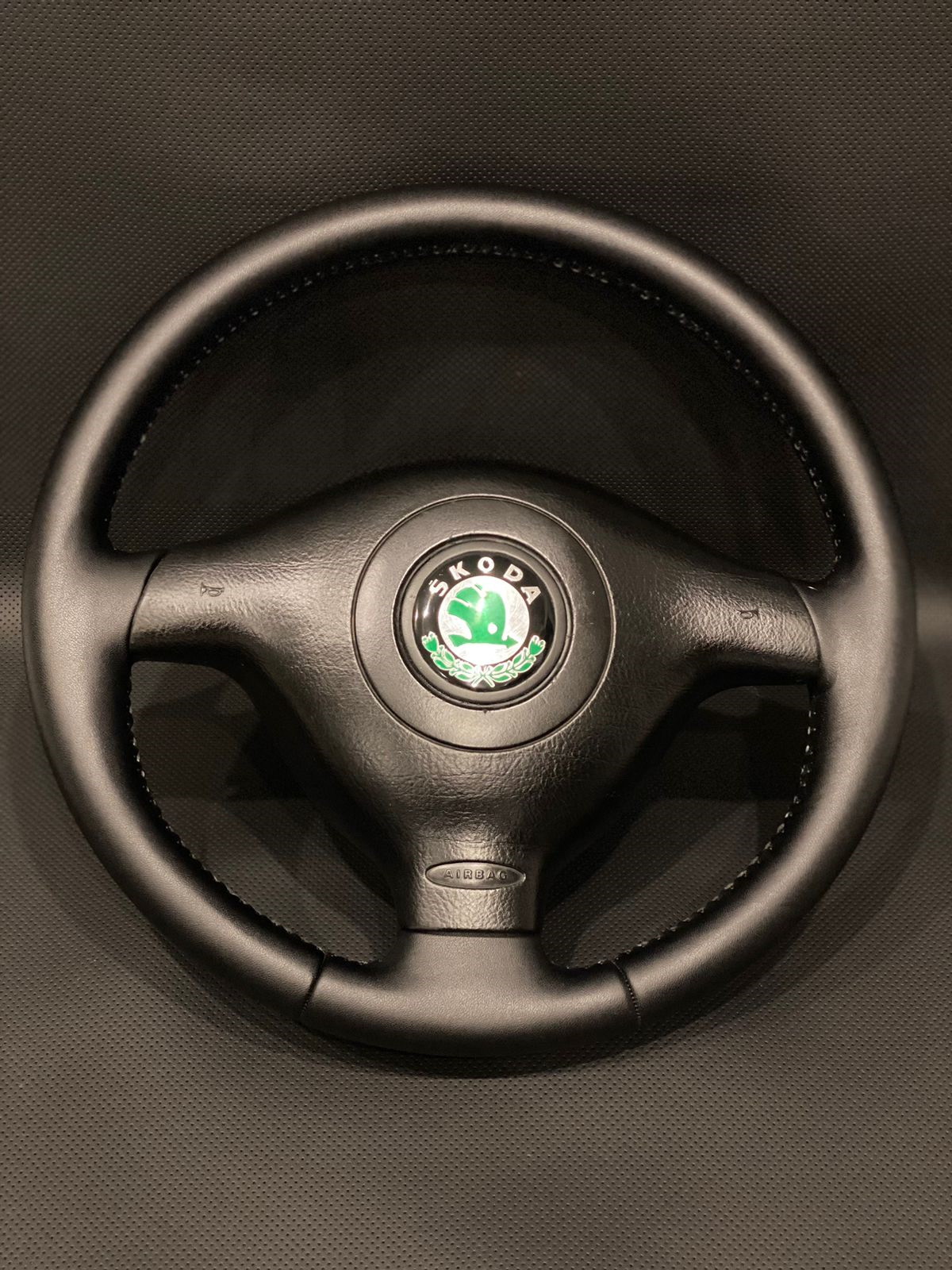 Перетяжка руля обшивка руля шкода октавия тур 1.4 своими руками — Skoda ...